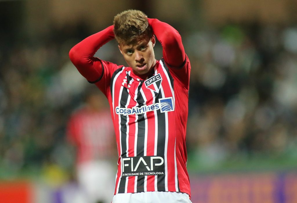 Lucas Fernandes está próximo de ser vendido para o Portimonense de ...